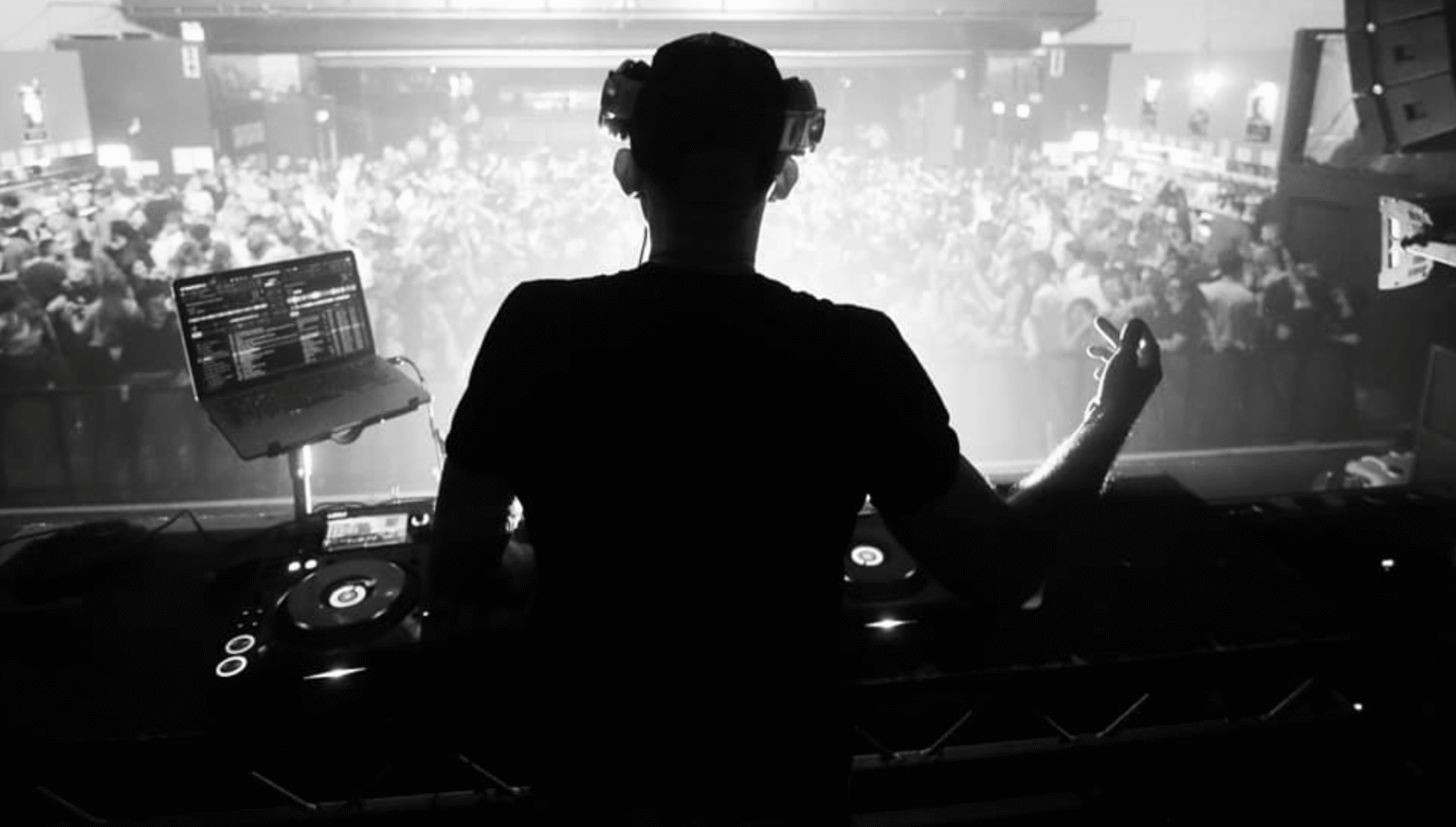 The Best DJ Pool for UK DJs in 2026: What Makes Doing The Damage Stand ...